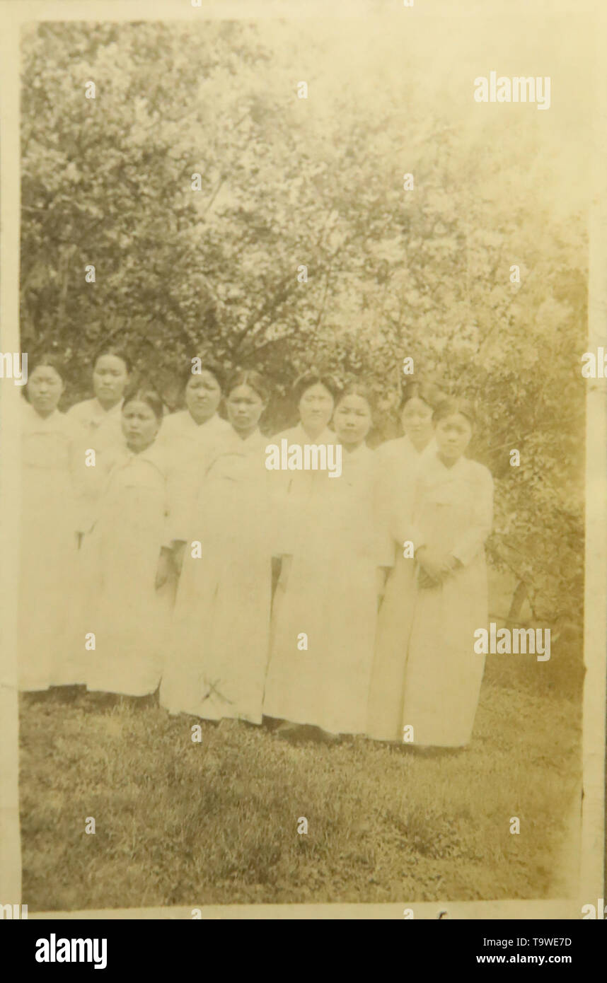 Photos of independence fighter Yu Gwan-sun In this file photo, taken ...