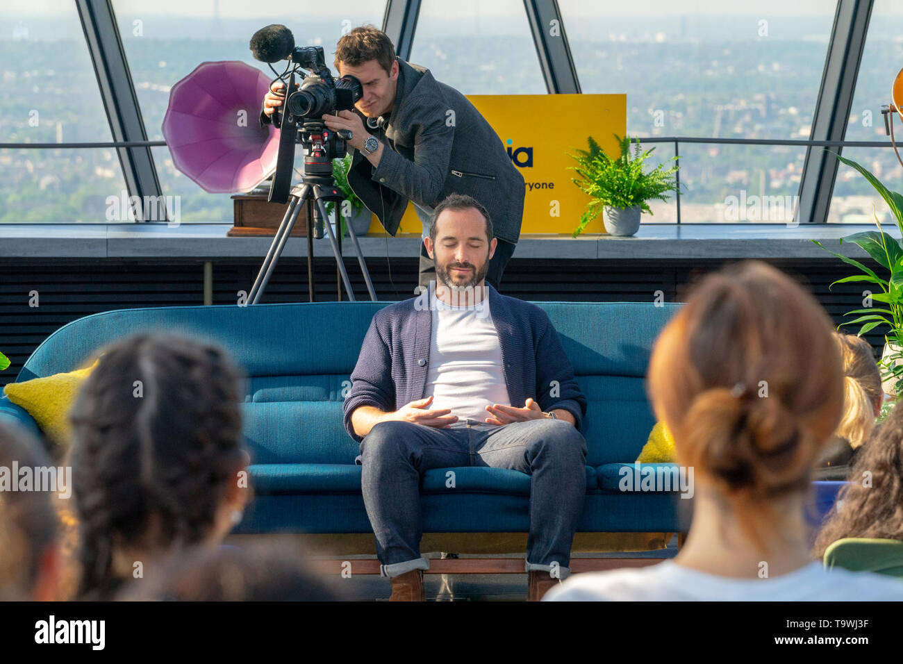 London uk mark williams at the hi-res stock photography and images - Alamy