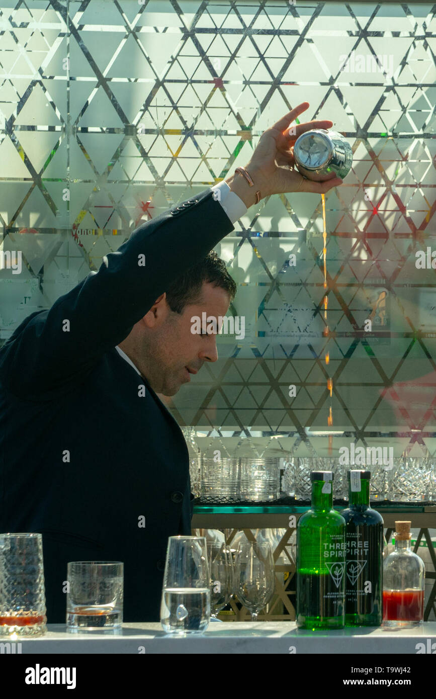 Cocktail idsok hi-res stock photography and images - Alamy