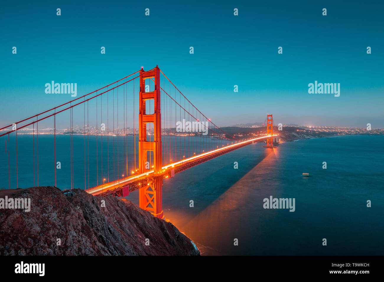 Classic panoramic view of famous Golden Gate Bridge seen from Battery ...