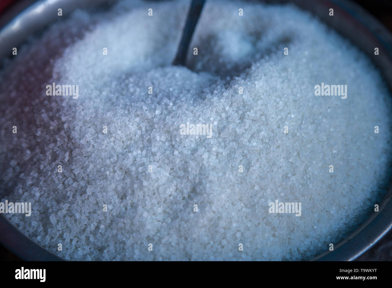 sugar texture, white sugar crystals close-up, macro Stock Photo - Alamy