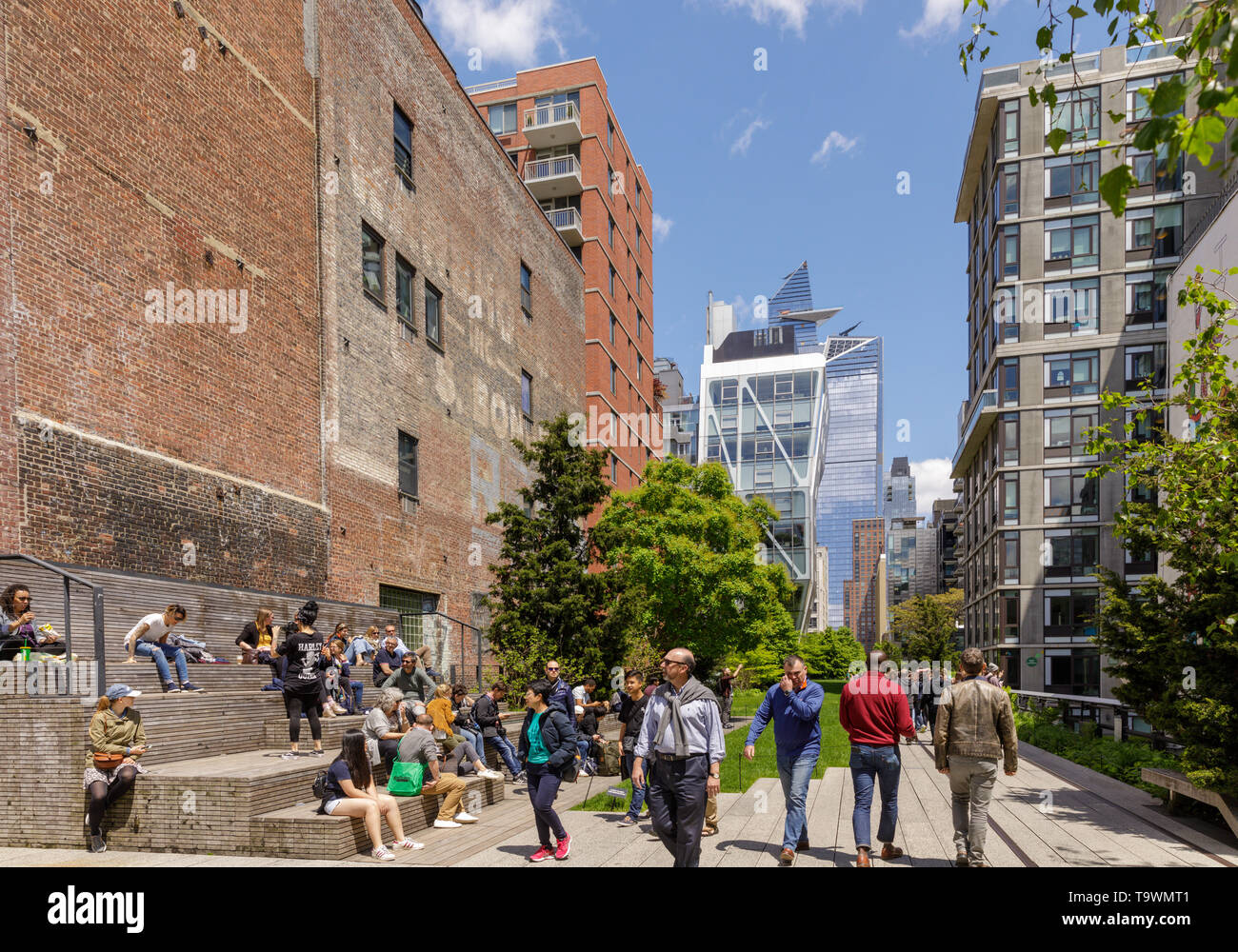 Exercise high line new york city hi-res stock photography and images ...