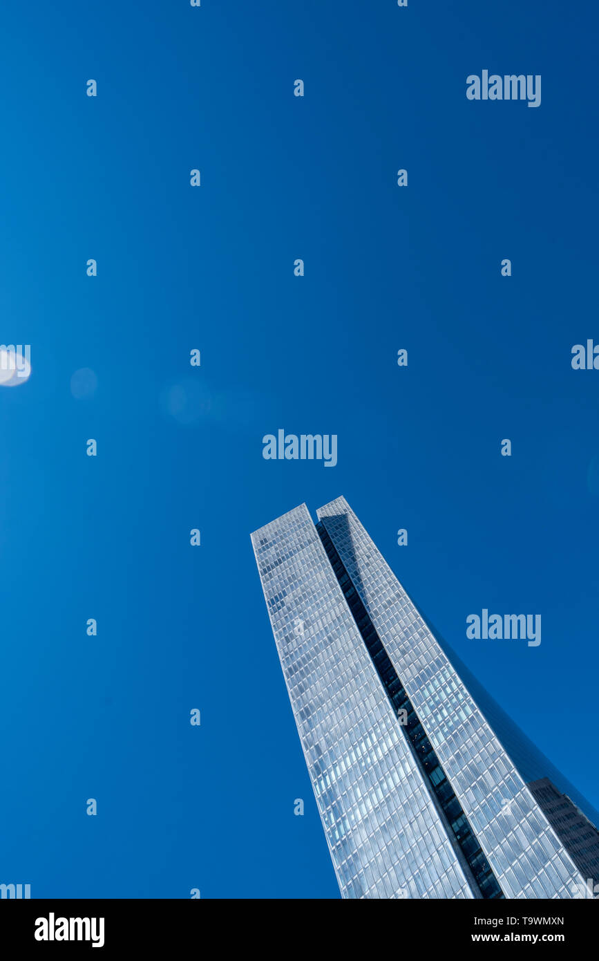 Israel, Tel Aviv-Yafo - 08 March 2019: Azrieli Sarona high-rise office ...