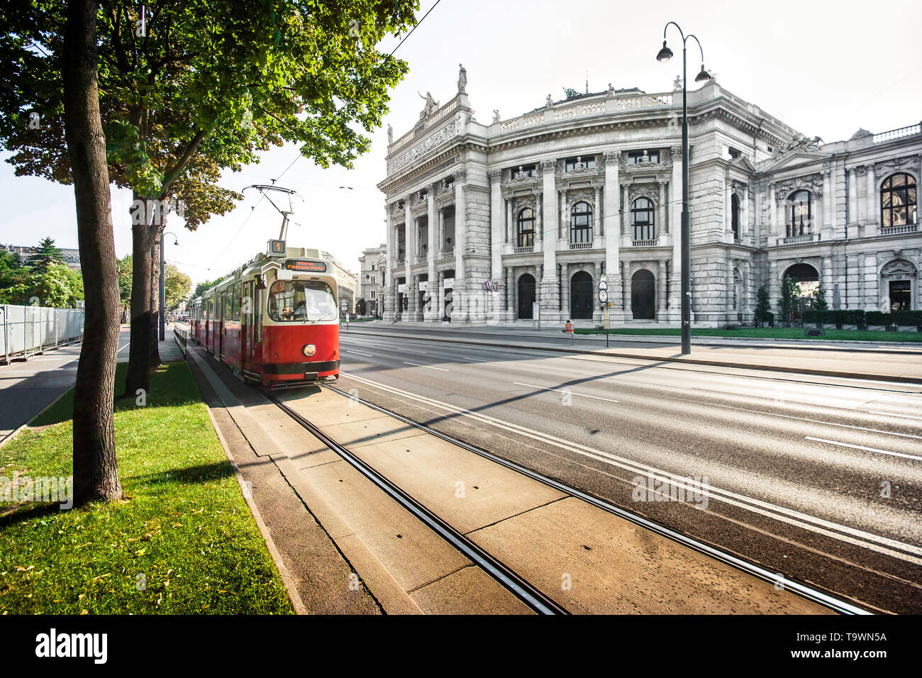 Beautiful view of famous Wiener Ringstrasse with historic Burgtheater ...