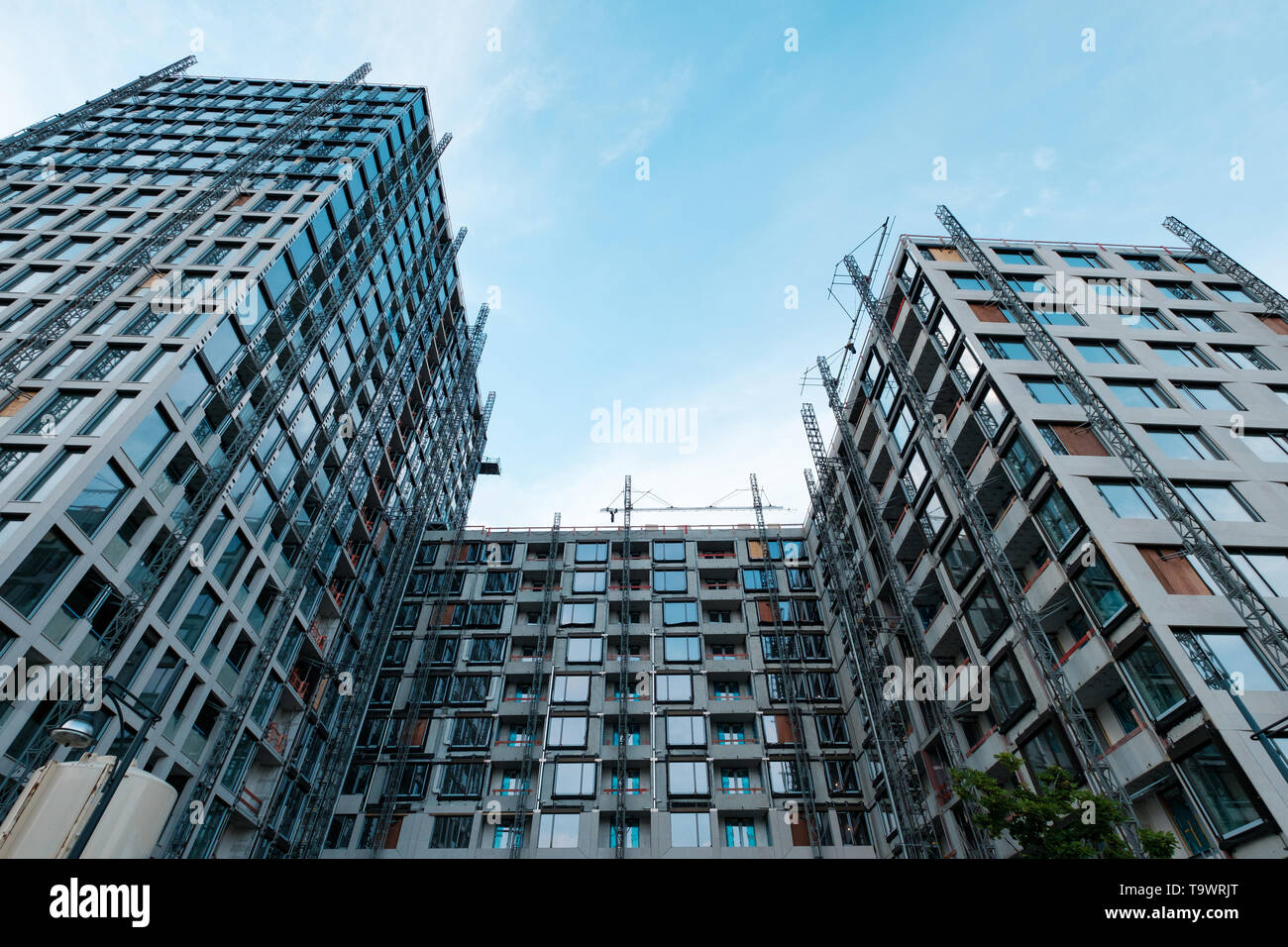 New office under construction hi-res stock photography and images - Alamy