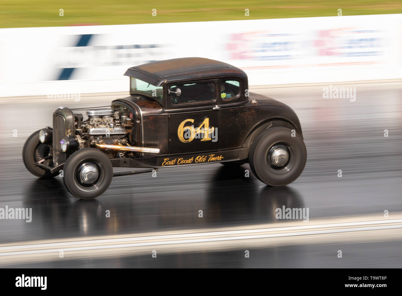 Vintage drag racing hi-res stock photography and images - Alamy