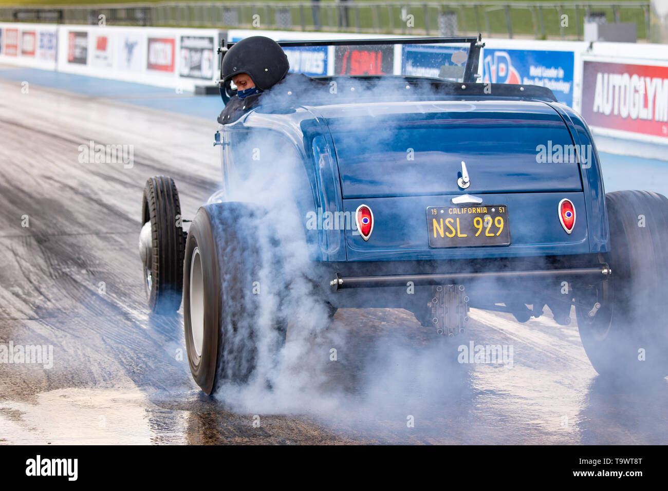 Modified vintage racing cars hi-res stock photography and images - Alamy