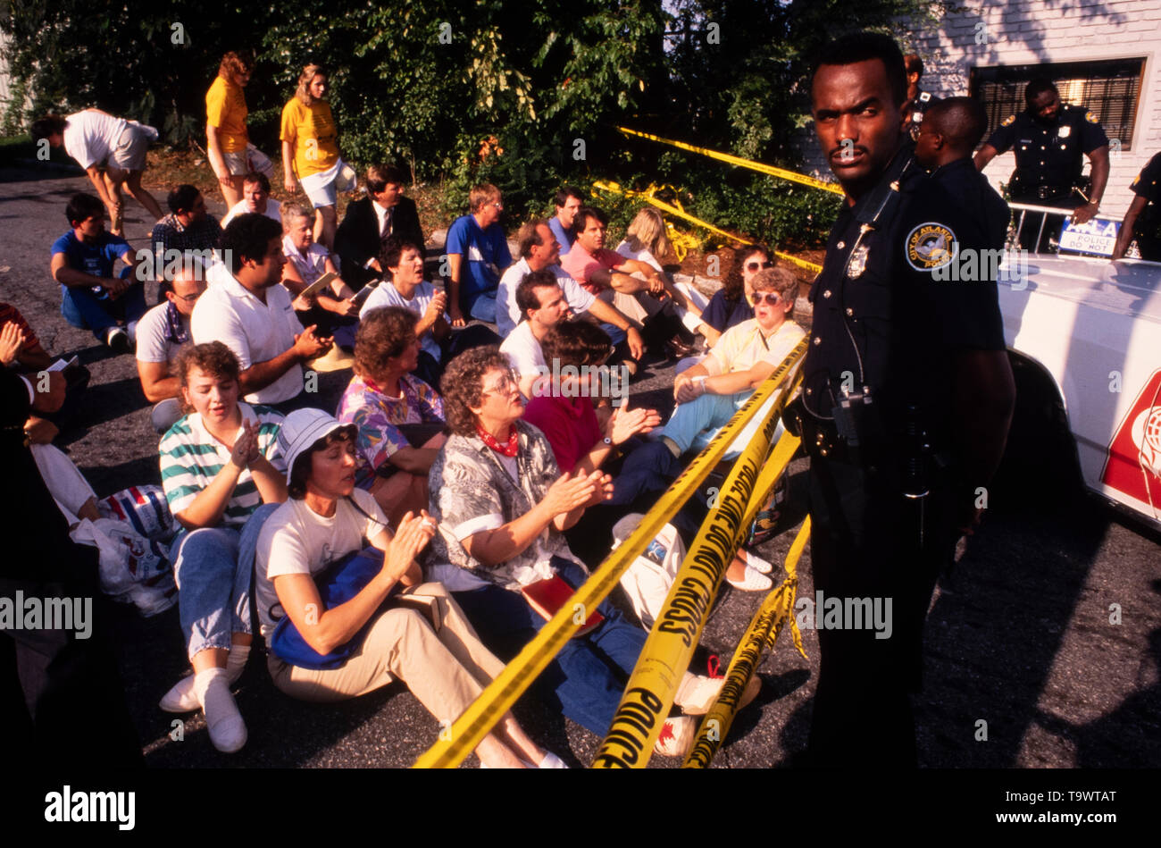 Operation rescue abortion hi-res stock photography and images - Alamy