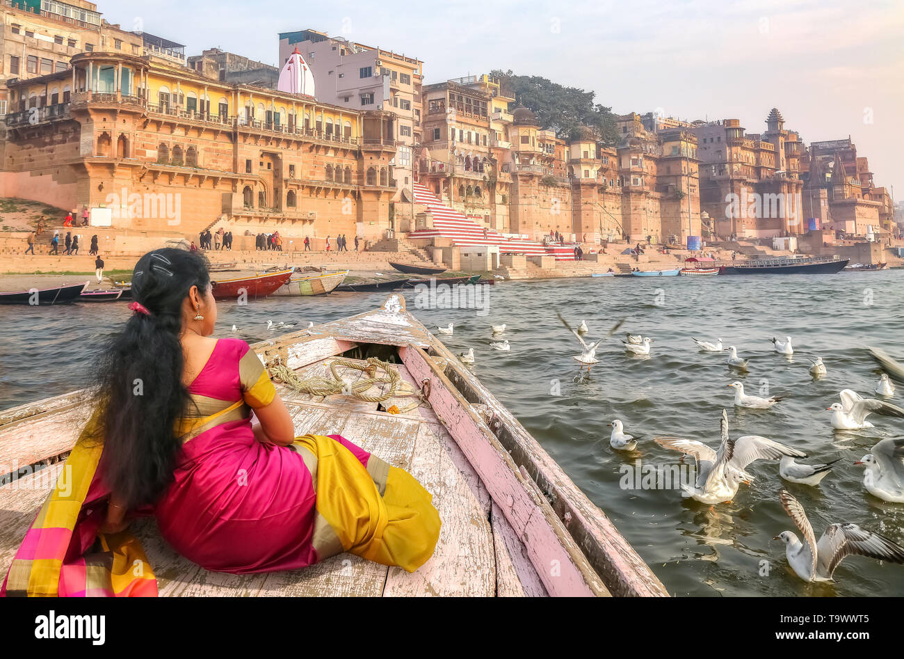 Indian boat model hi-res stock photography and images - Alamy