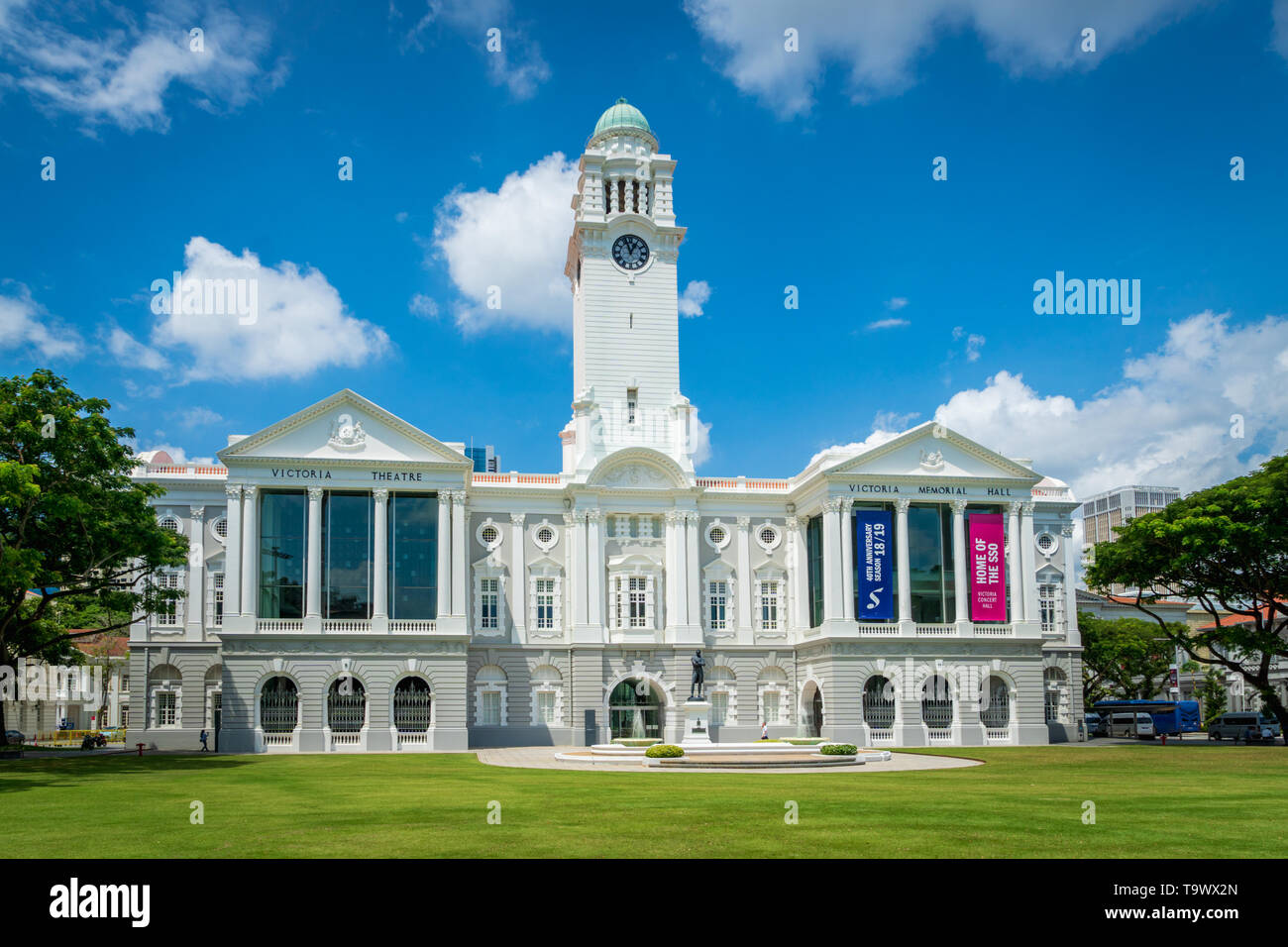 Singapore city hall hi-res stock photography and images - Alamy
