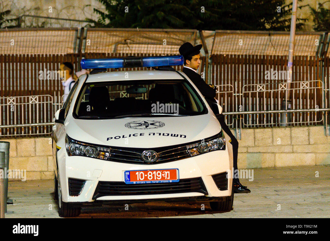 Toyota Avalon Police Car