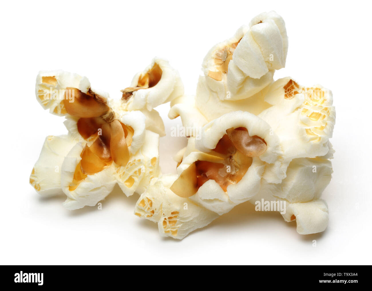 Fresh popcorn isolated on white background Stock Photo - Alamy