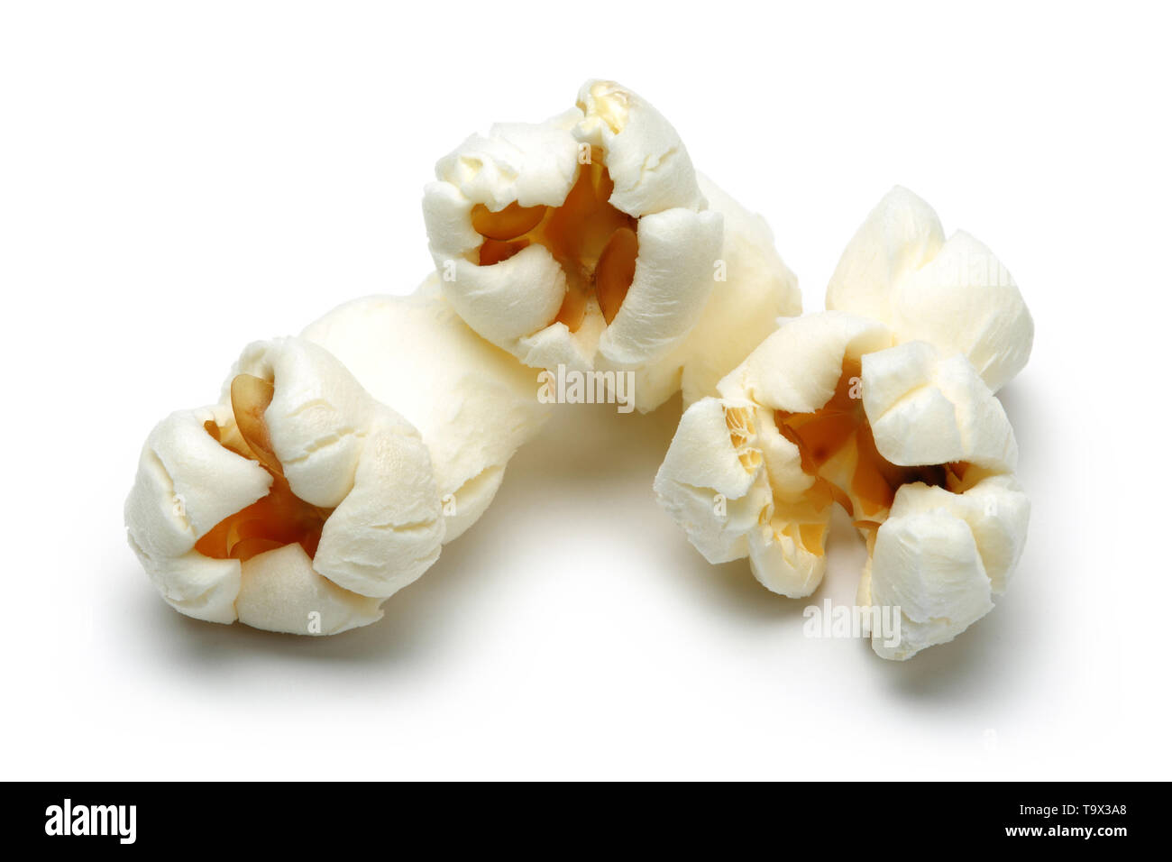 Fresh popcorn isolated on white background Stock Photo - Alamy