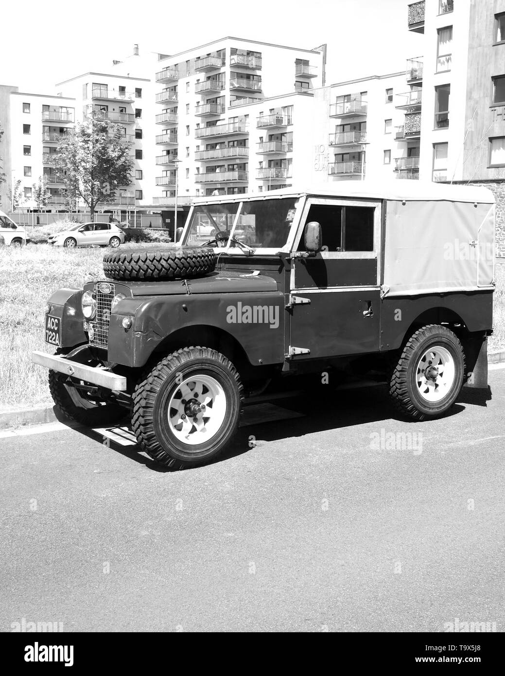 Series 1 land rover hi-res stock photography and images - Alamy