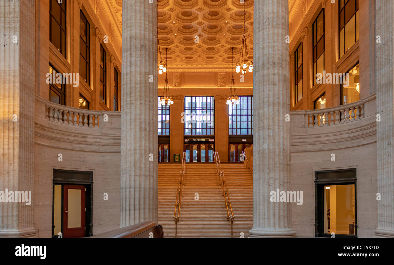 Chicago station union stairs hi-res stock photography and images - Alamy