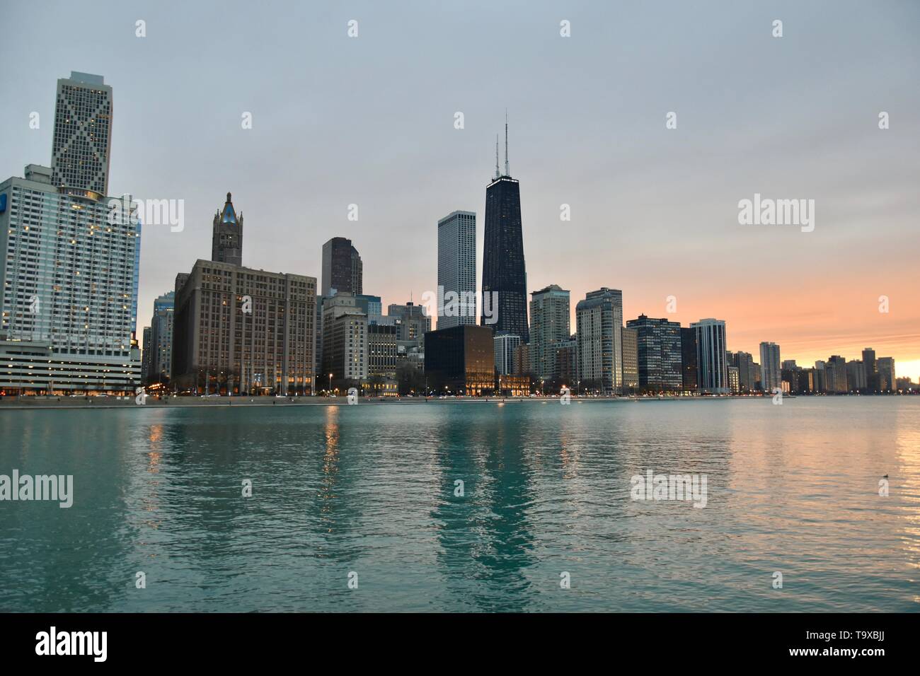 Chicago's gold coast hi-res stock photography and images - Alamy