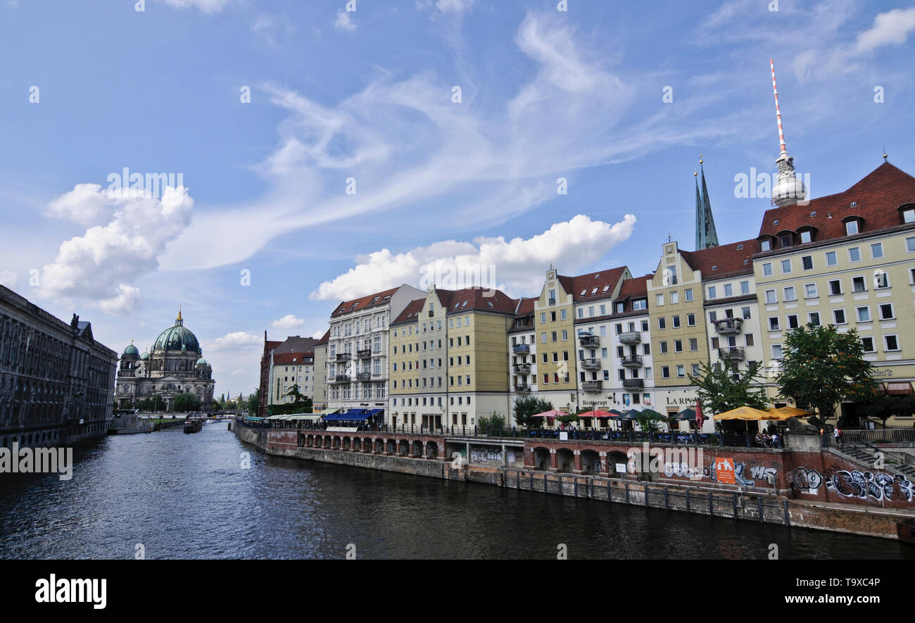 View of Berlin from Spree River, with the Berlin Cathedral and ...
