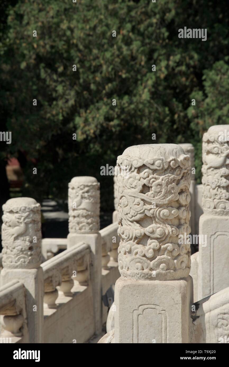 Pillars temple hi-res stock photography and images - Alamy
