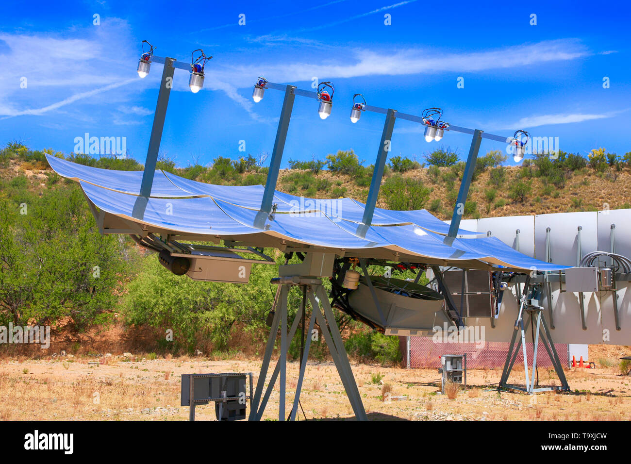 Concentrated Solar Power (CSP) mirrors at Bisosphere 2, the American ...