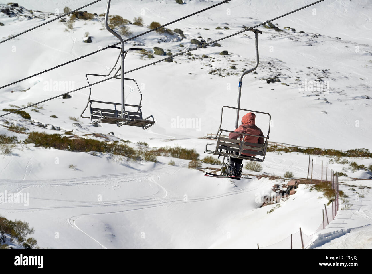 Skying slope hi-res stock photography and images - Alamy