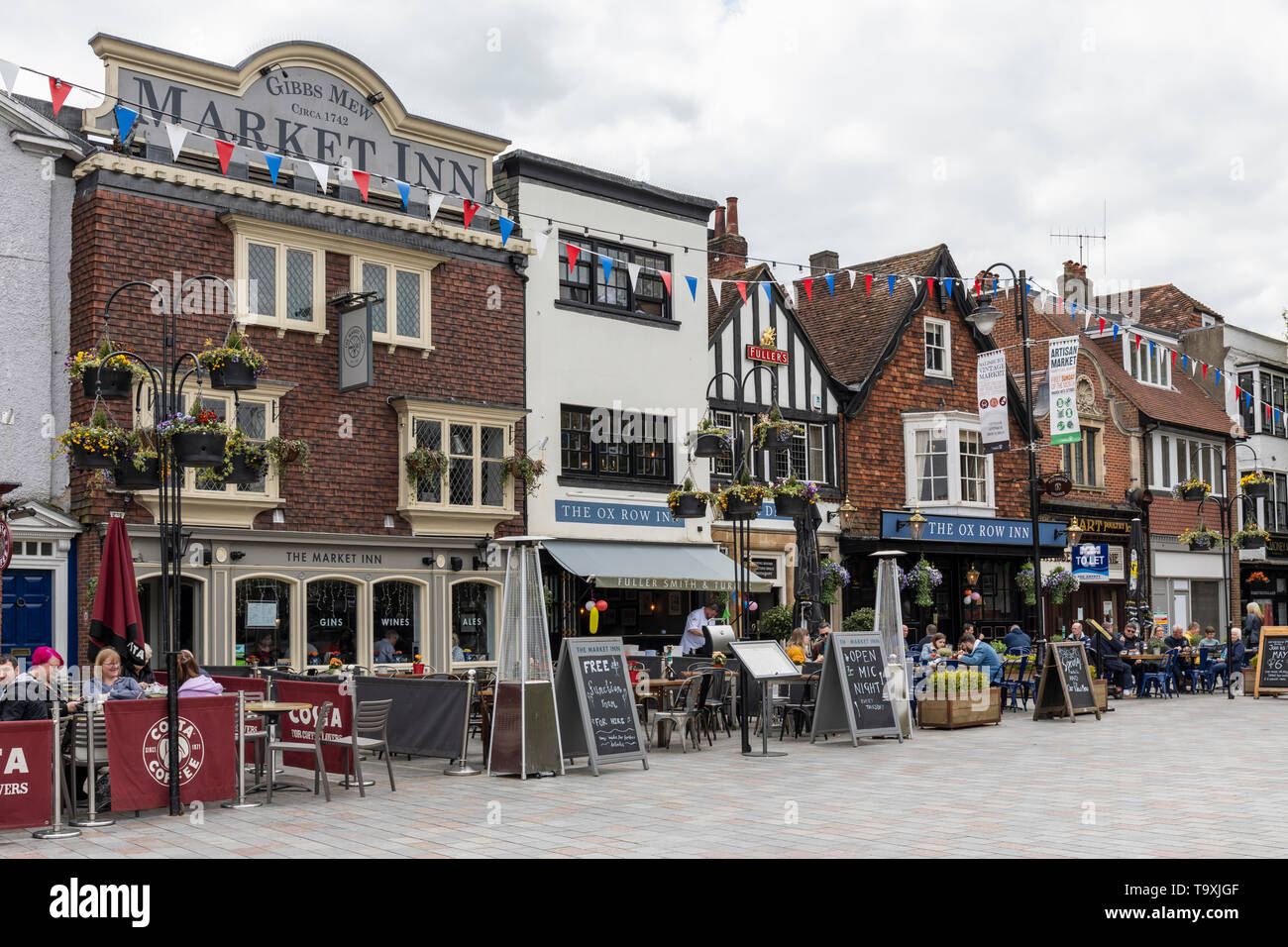 Salisbury Market Square High Resolution Stock Photography and Images - Alamy