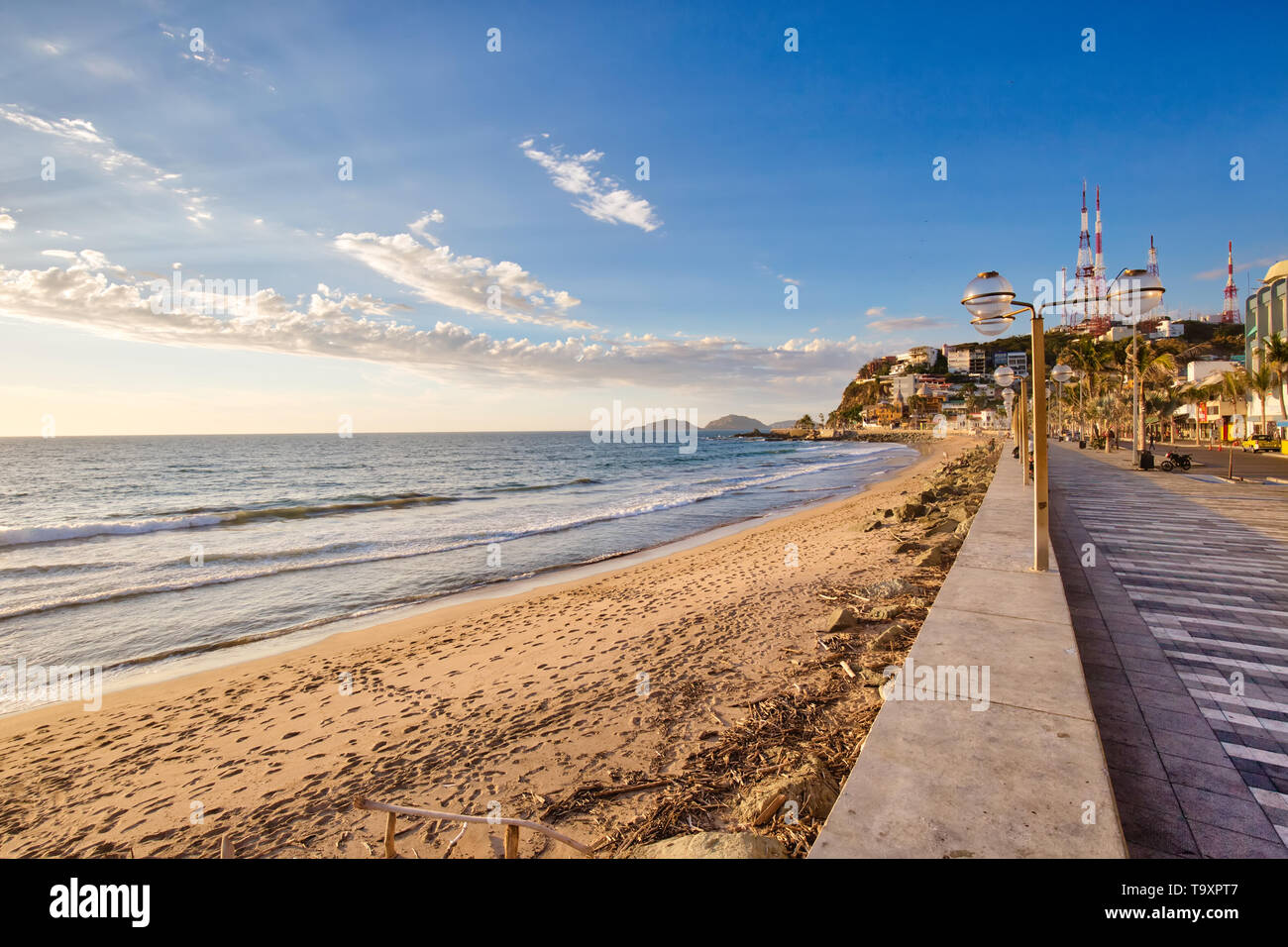 Mazatlan, Mexico-10 April, 2019: Famous Mazatlan sea promenade (El ...