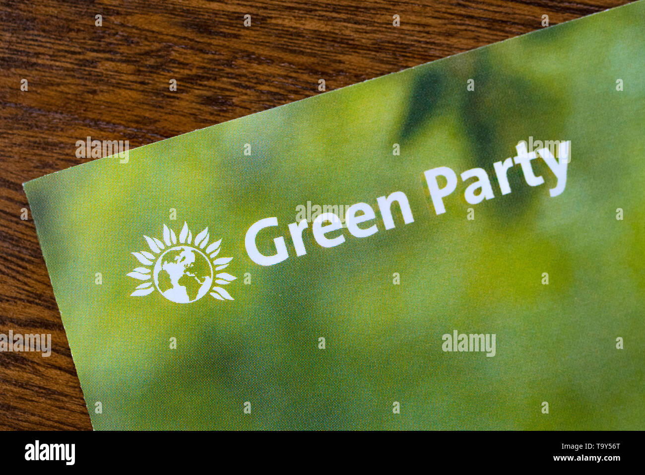 Green party logo hi-res stock photography and images - Alamy