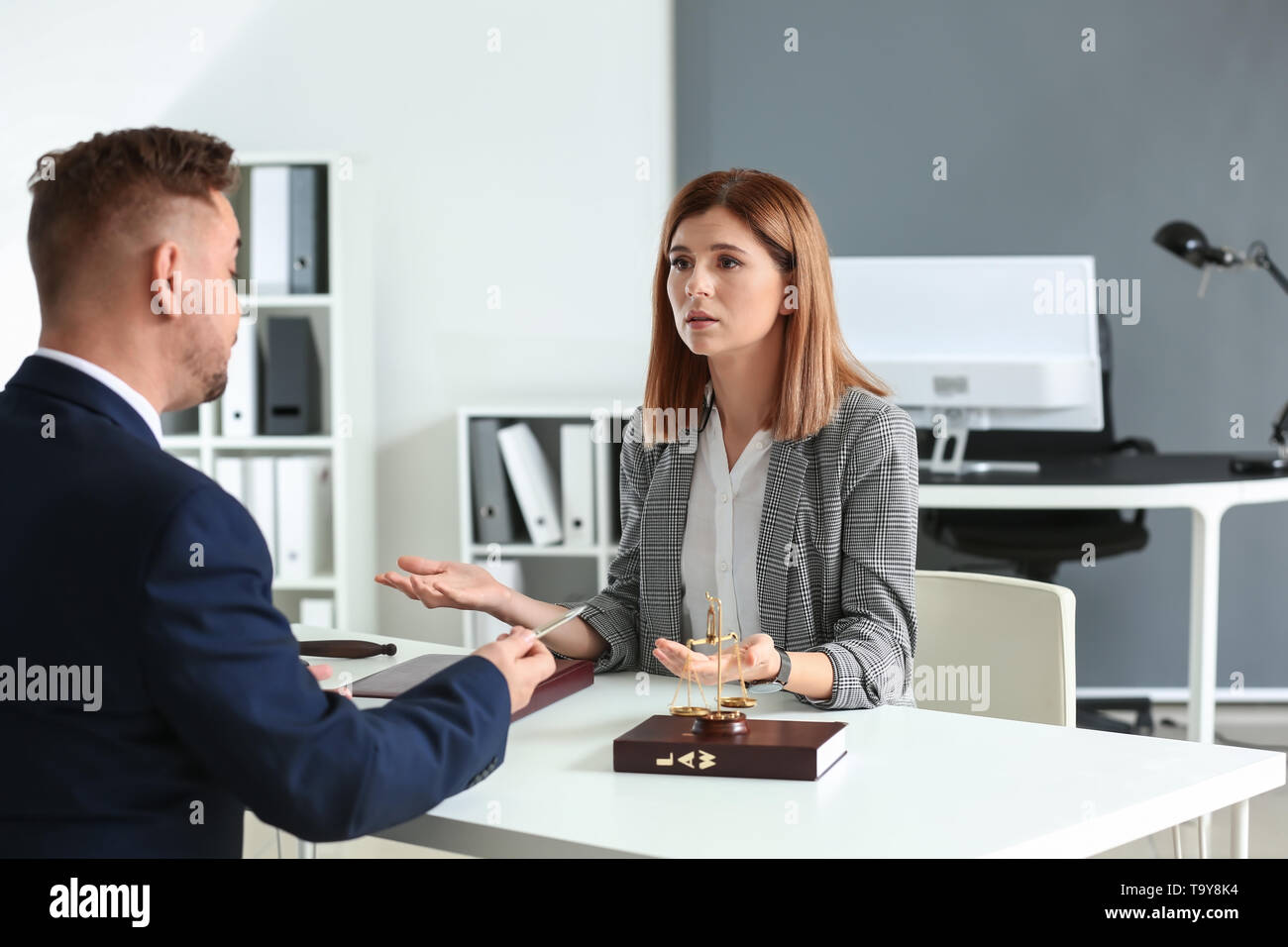 Lawyer working client table hi-res stock photography and images - Alamy