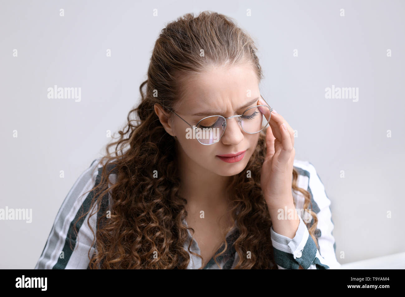 Bad sight to see hi-res stock photography and images - Alamy