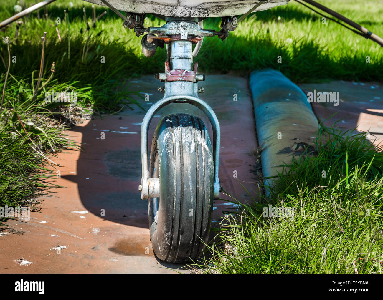 Cessna landing gear hi-res stock photography and images - Alamy