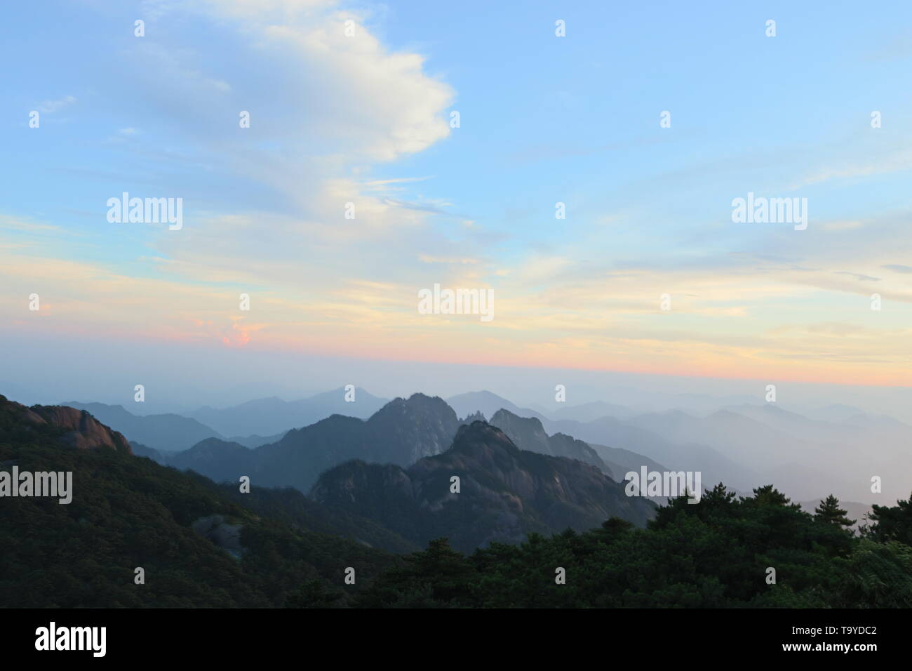 Scenic HuangShan Mountains in China Stock Photo - Alamy