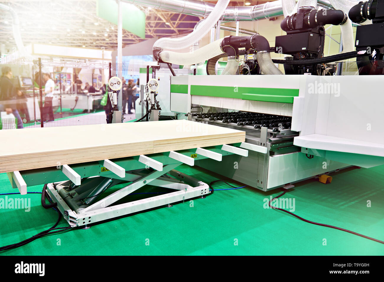 Wood cutting machine hi-res stock photography and images - Alamy