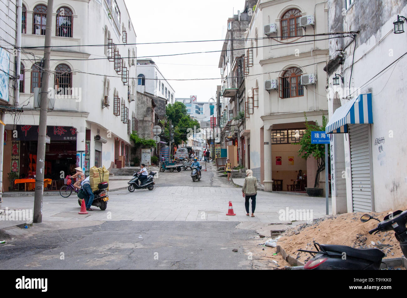 Old colonial building china hi-res stock photography and images - Alamy
