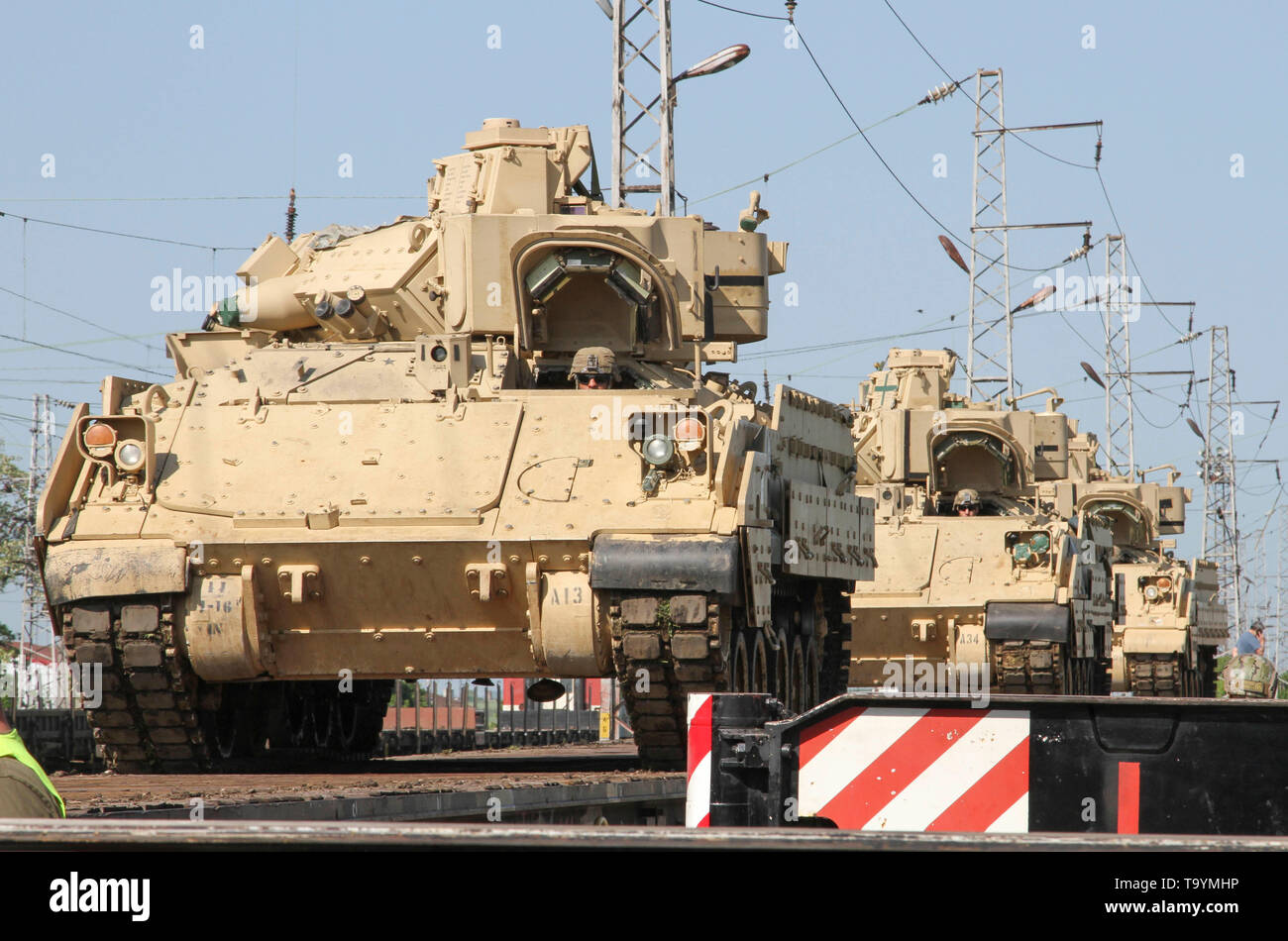 Soldiers with 1st Battalion, 16th Infantry Regiment, 1st Armored ...