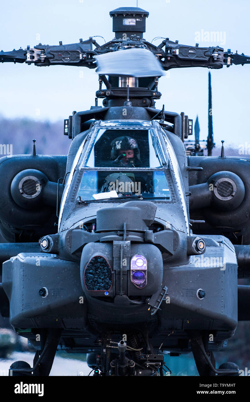 An AH-64 Apache helicopter crew assigned to the U.S. Army’s 1st Combat ...