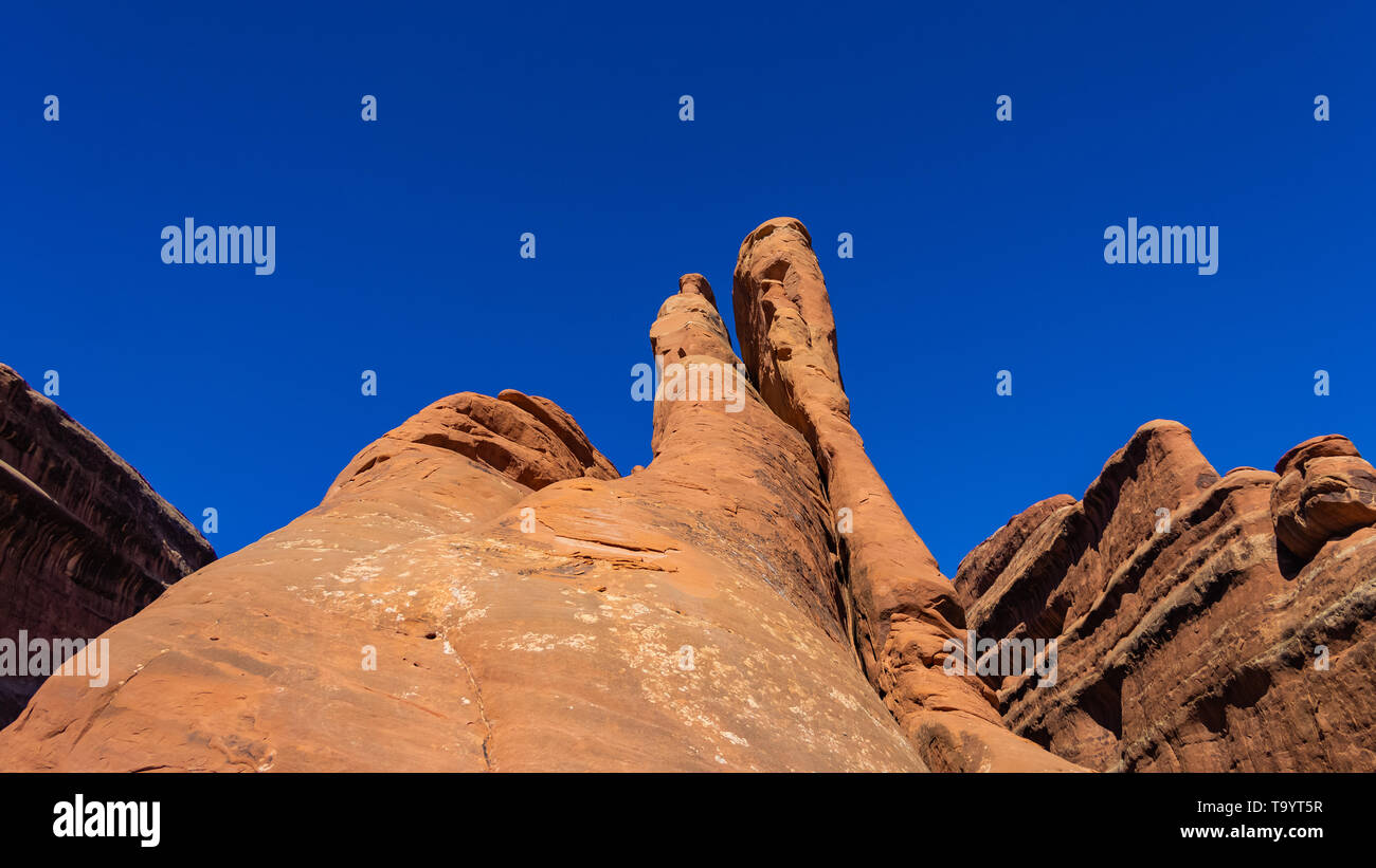 Wind carved arches hi-res stock photography and images - Alamy