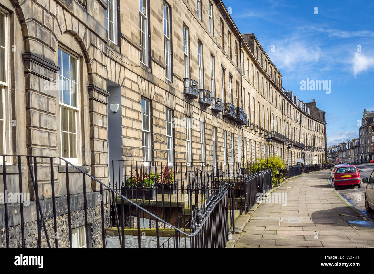 City house houses hi-res stock photography and images - Alamy
