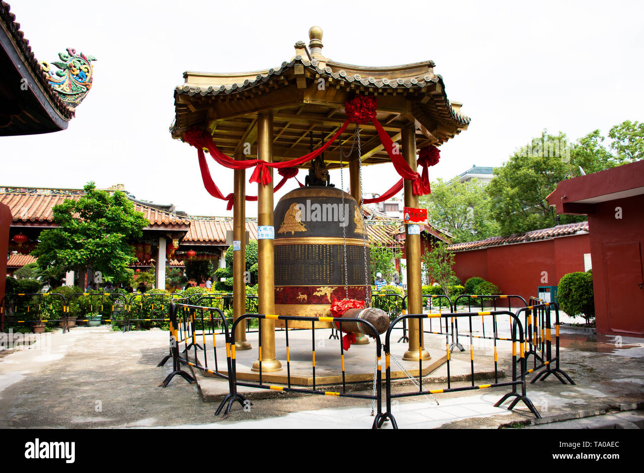 Traditional chinese prayer bell hi-res stock photography and images - Alamy
