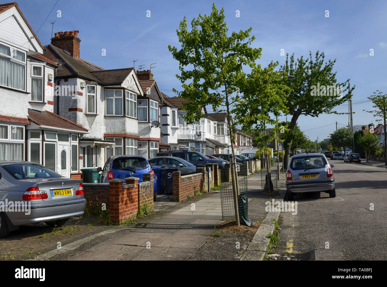 Colindale high street hi-res stock photography and images - Alamy