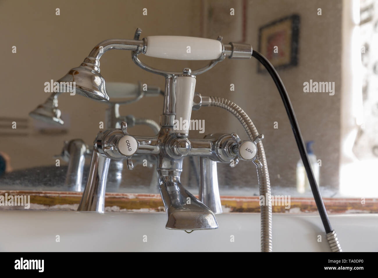 Victorian bathtub hi-res stock photography and images - Alamy