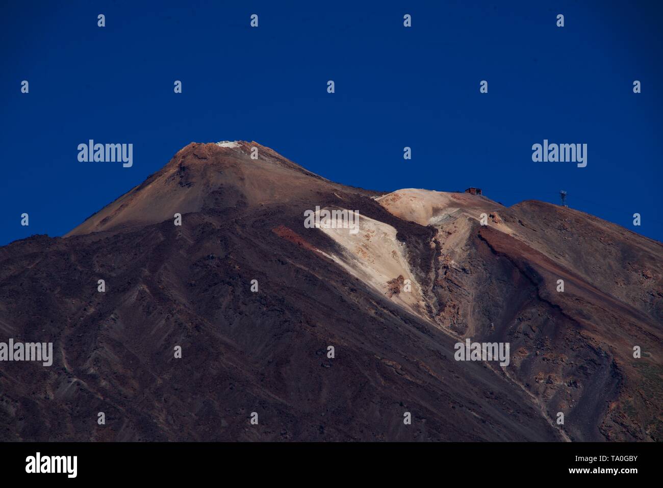 Top of a volcano hi-res stock photography and images - Alamy