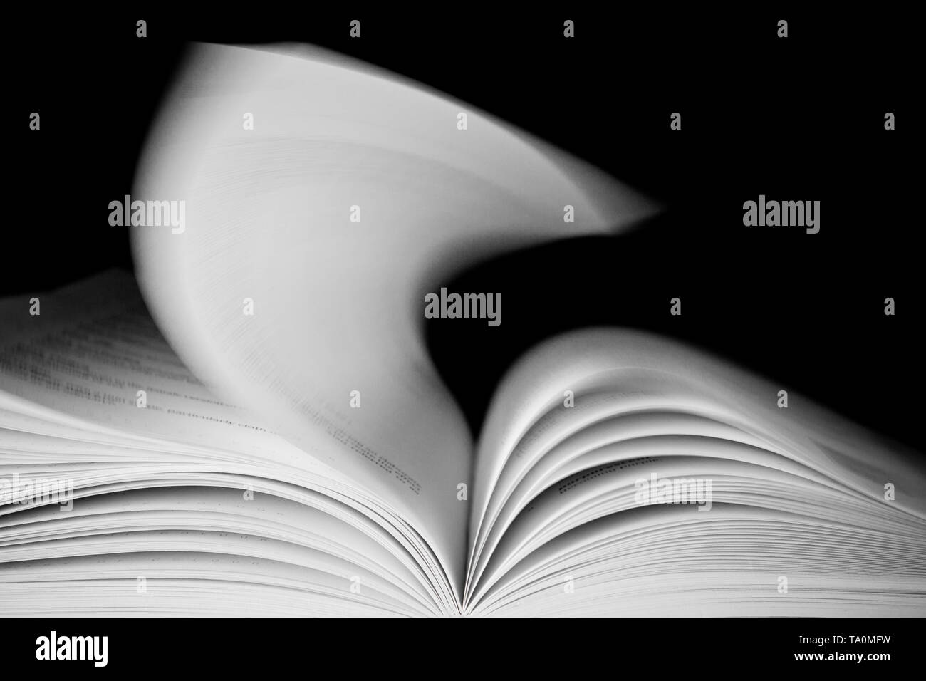 Page turner hi-res stock photography and images - Alamy