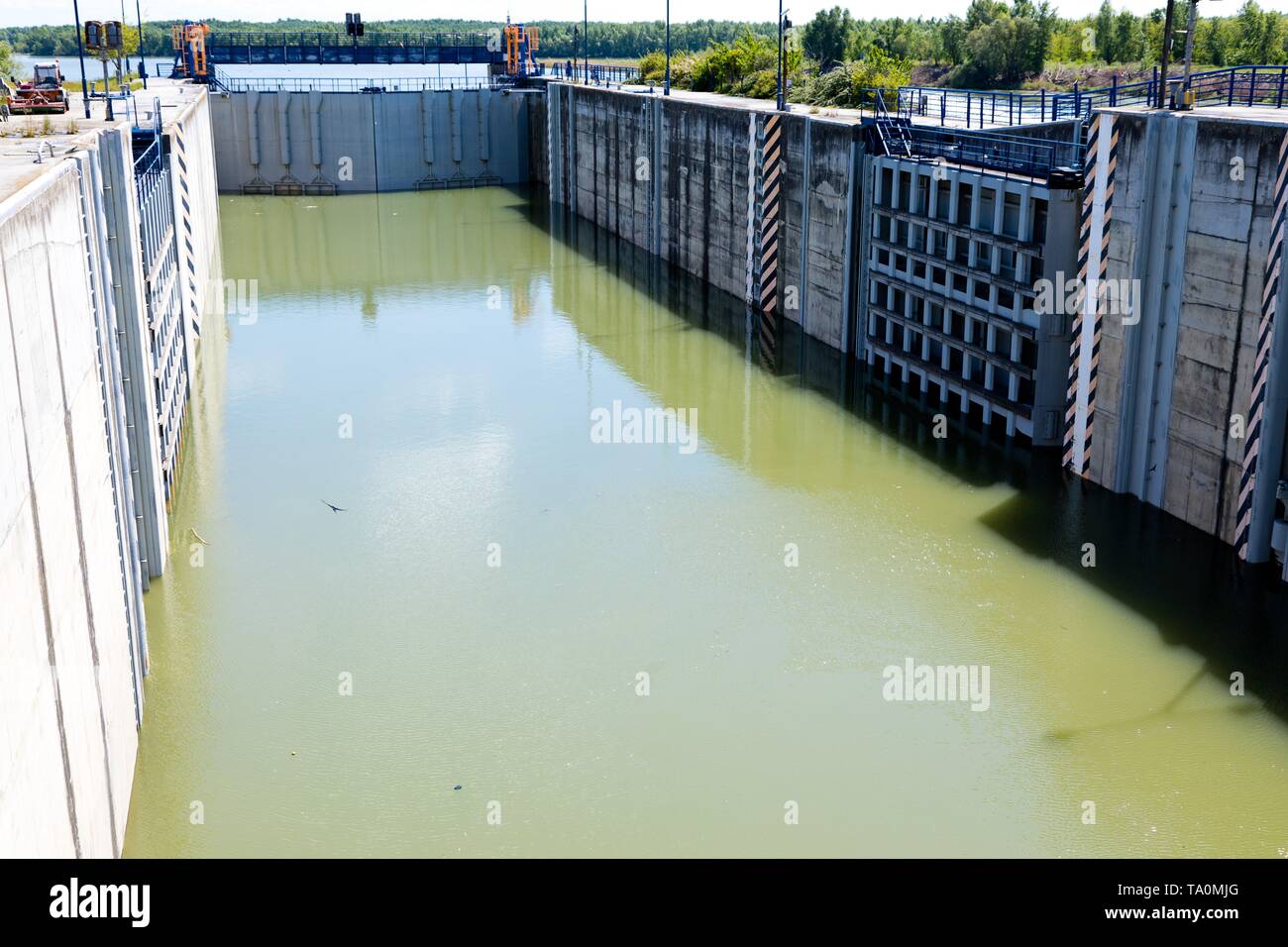 Flood barrage wall hi-res stock photography and images - Alamy