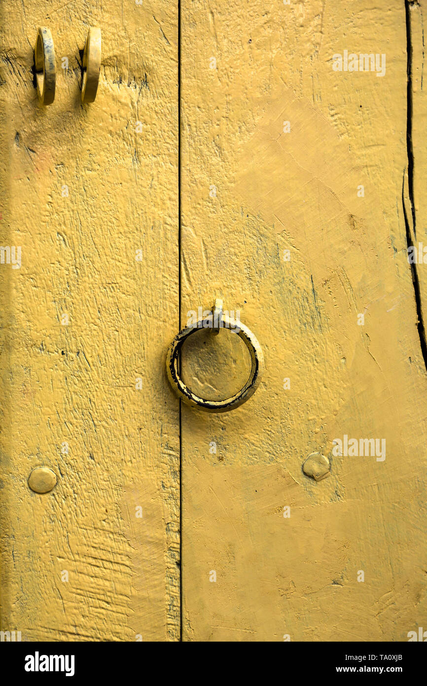 Old wooden yellow door Stock Photo - Alamy