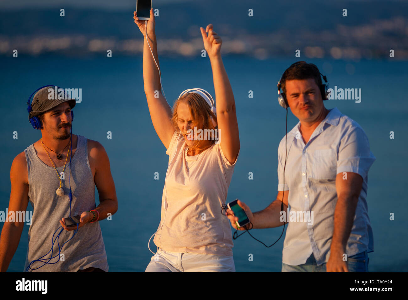 Free to enjoy life hi-res stock photography and images - Alamy