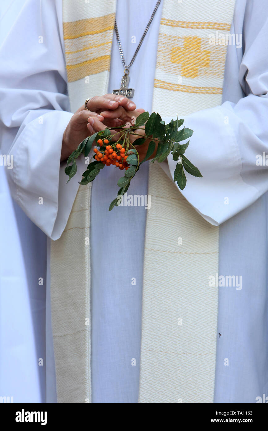 Frere de taize hi-res stock photography and images - Alamy