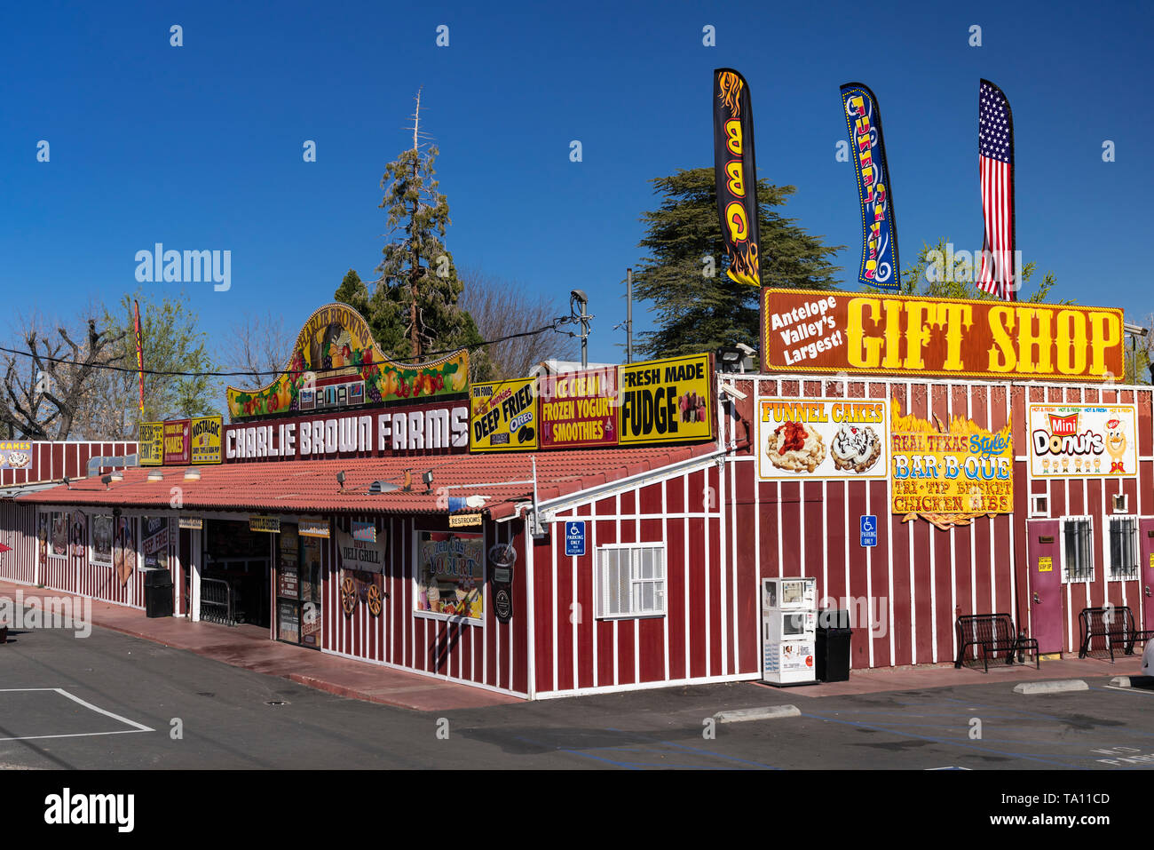 Charlie Browns High Resolution Stock Photography and Images - Alamy