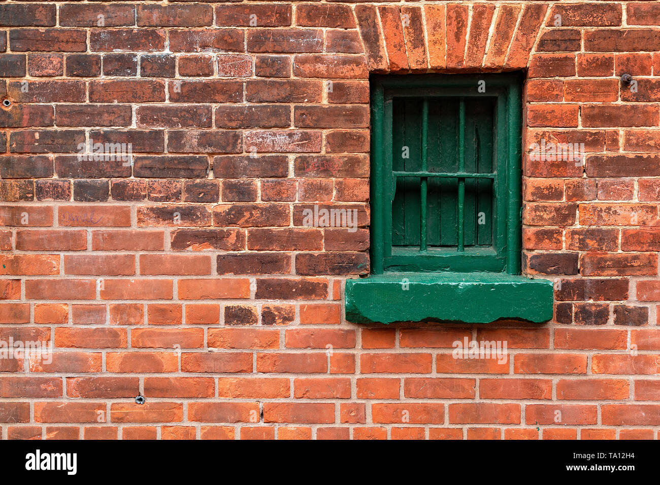 Brick window hi-res stock photography and images - Alamy