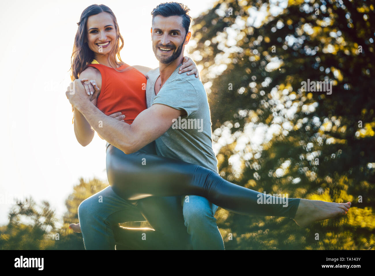 Professional dancer showing a cool dance move Stock Photo - Alamy
