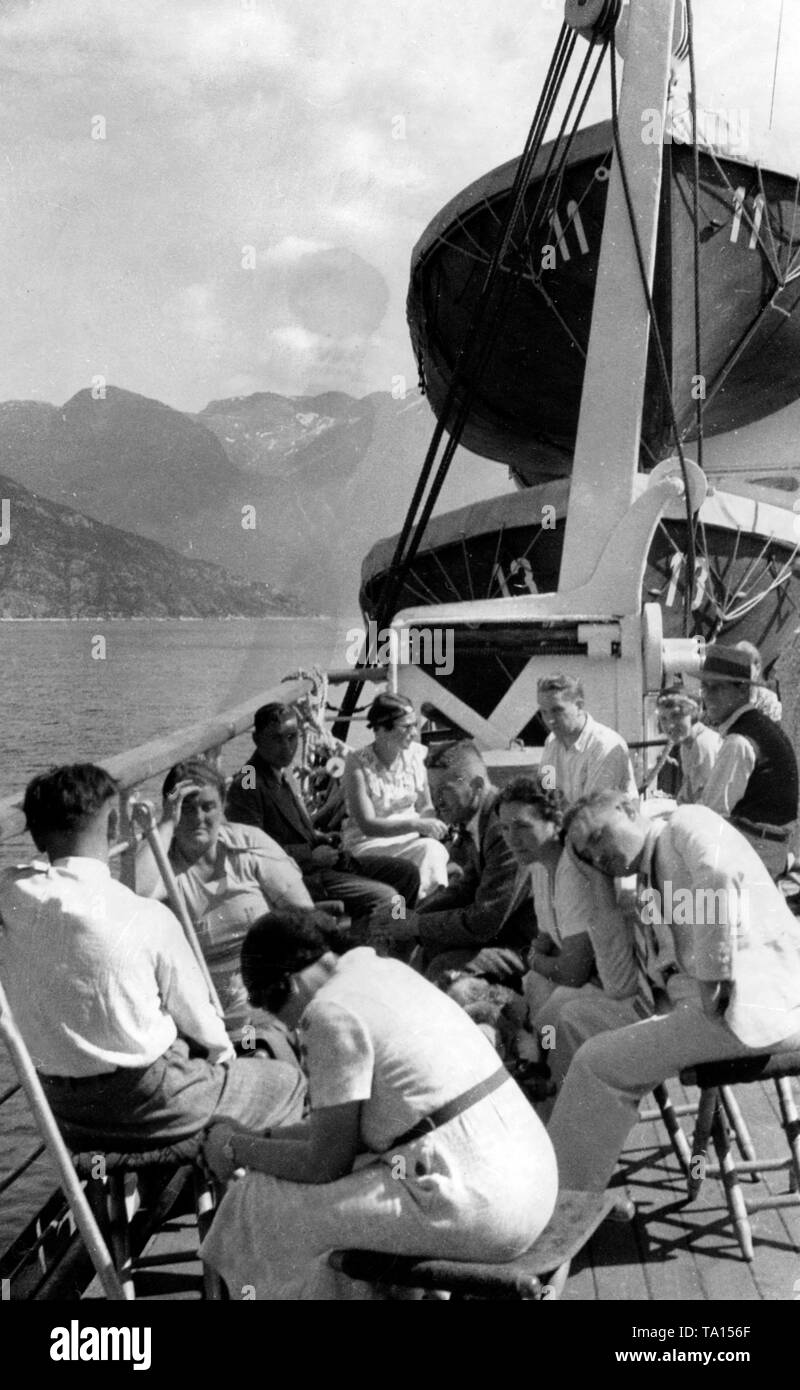 Strength through joy cruise hi-res stock photography and images - Alamy